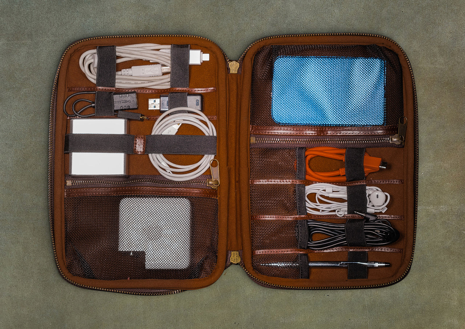 leather tech organizer – Satchel & Page